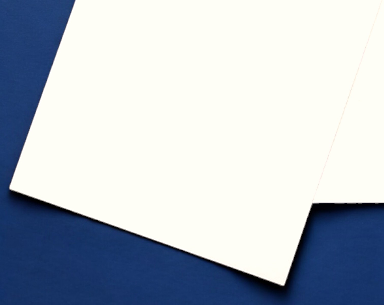 JETエースW 350g 厚さ0.42mm 31kg オーダーカット - 板紙・厚紙 - 紙の問屋 卸の安さと品揃え【全国送料無料】｜業務ペーパー